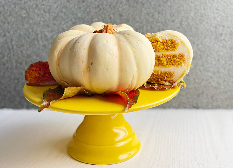 Pumpkin Shaped Cake | Pastry Madness
